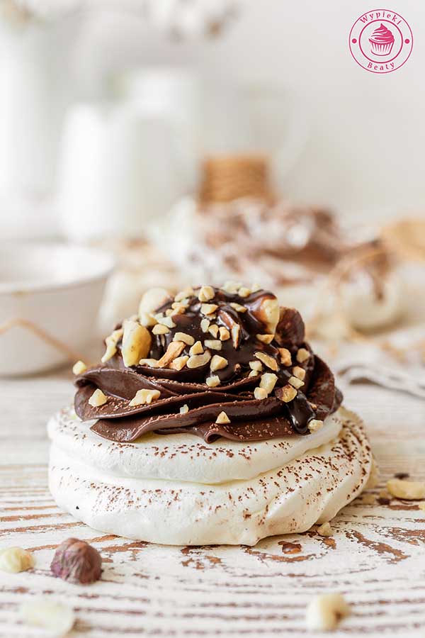 Przepis na bezy rocher - przepis - Wypieki Beaty