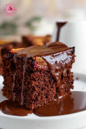 Czekoladowe ciasto ze śliwkami - przepis - Wypieki Beaty