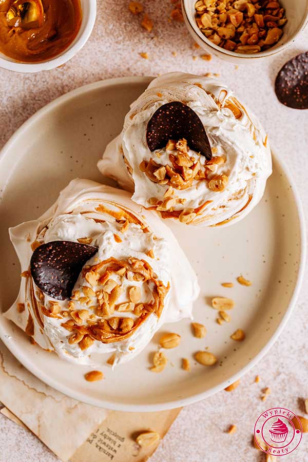 Bezy peanut butter - przepis - Wypieki Beaty