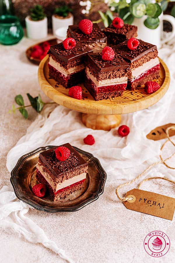 Ciasto malinowa nocka - przepis - Wypieki Beaty