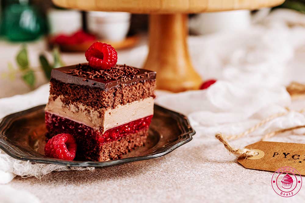 Ciasto malinowa nocka - przepis - Wypieki Beaty